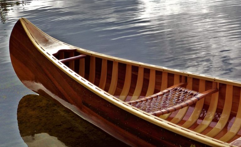Fabricant Canot en Cèdre I Canot Léger I Canots Rhéaume