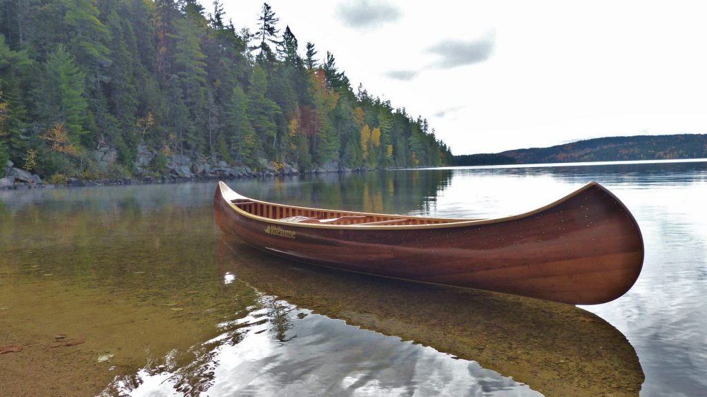 Canots Rhéaume - Fabricant de canots en cèdre et canots ultra-légers